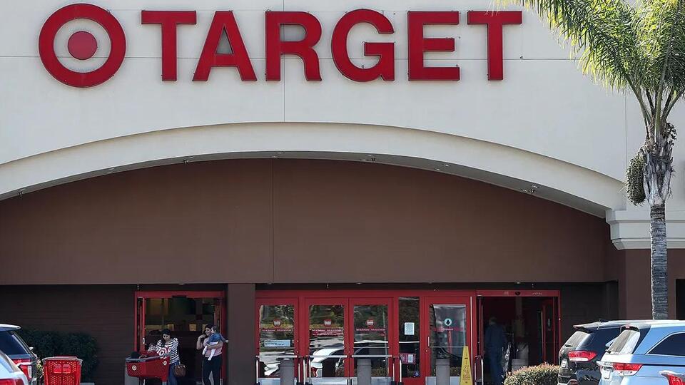 Man arrested after shouting, ‘Active shooter' inside Target store ...