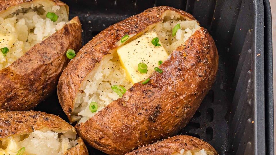 The Crispiest Baked Potato You Will Ever Eat! - NewsBreak