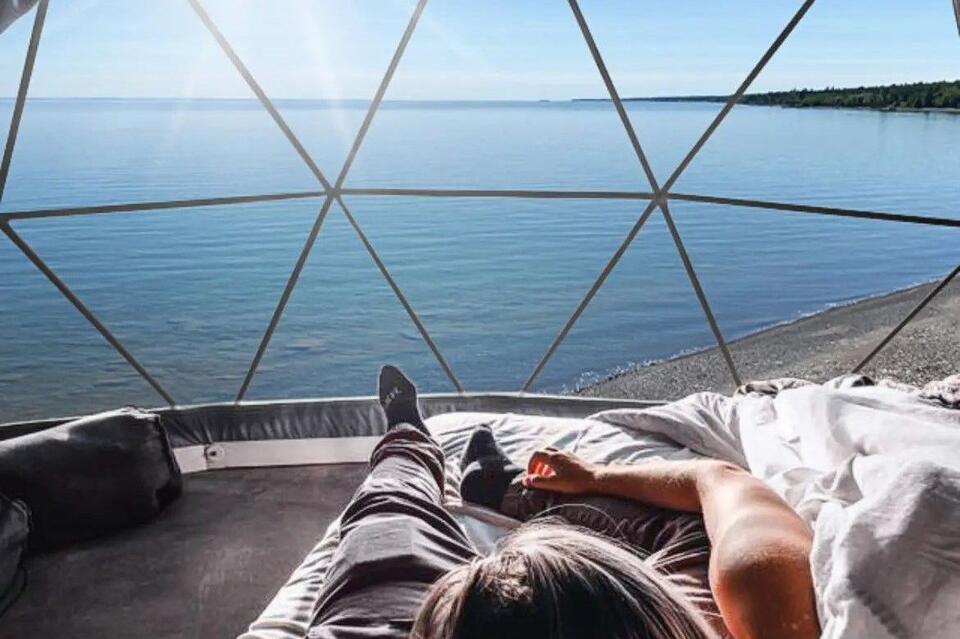 New Luxury Resort Opens On Minnesota's North Shore With Stunning Lake ...