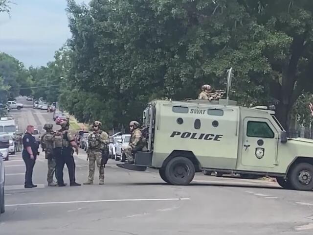 Waco police arrest man after standoff, domestic violence incident ...