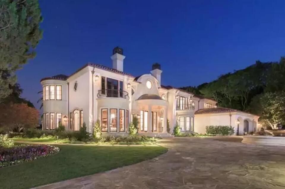 See Inside Country Stars’ Most Beautiful Homes — No. 5 Is Incredible ...