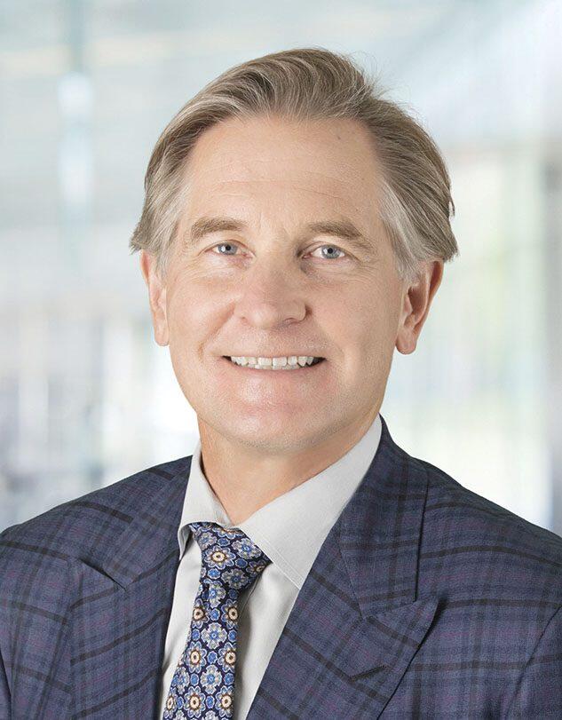 YEAR IN REVIEW: Hicks makes his move - NewsBreak