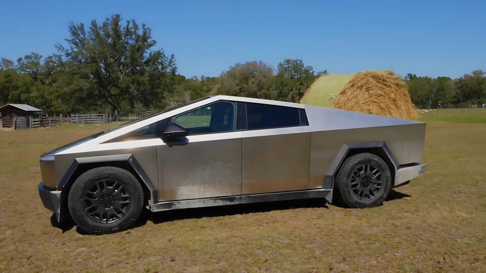 Tesla Cybertruck Owner Says Carrying Hay Killed His Truck’s Air ...