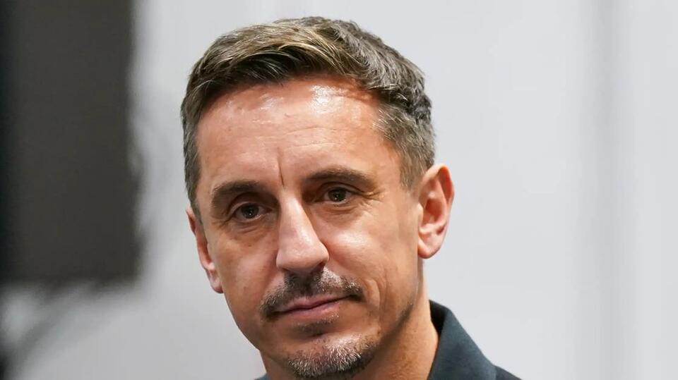 Gary Neville restaurant criticized in reviews before Man Utd icon ...
