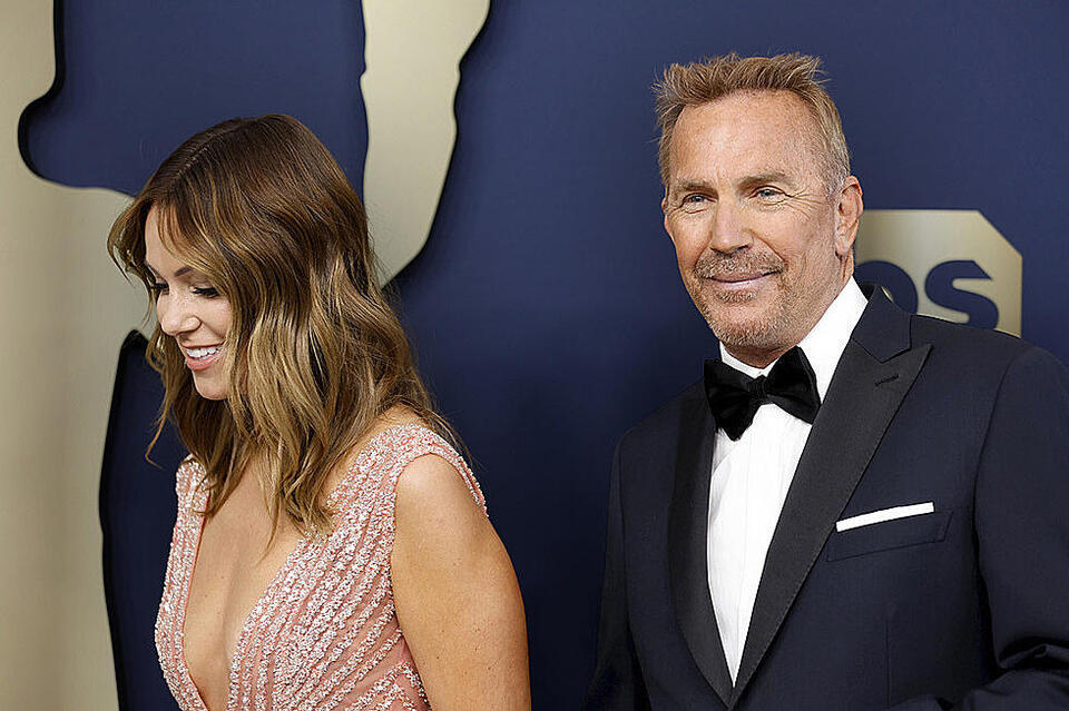 A Timeline of Kevin Costner and Christine Baumgartner’s Relationship ...