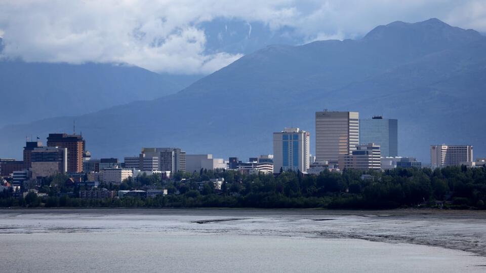 Man Living on Remote Peninsula Becomes the First to Die From Alaskapox ...