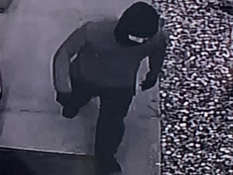 Police identify suspect in party store armed robbery, show up at his ...