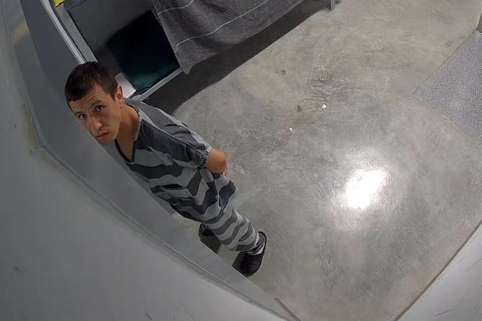 Colombian migrant found dead in ICE custody after guards ignored pleas ...