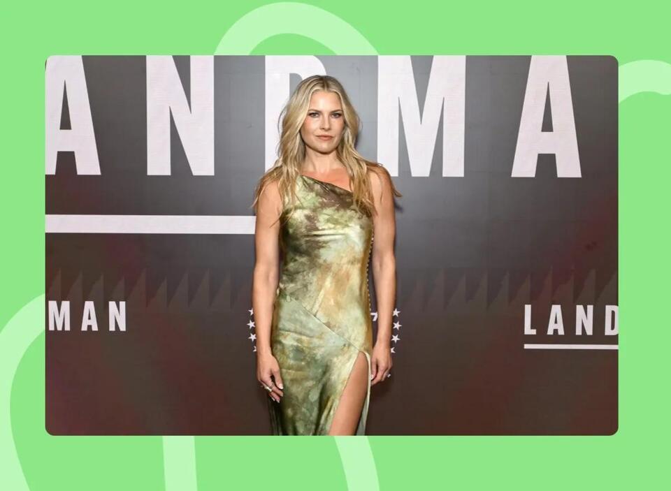 Varsity Blues’ Ali Larter in Bikini Is “Bellisimo!” - NewsBreak