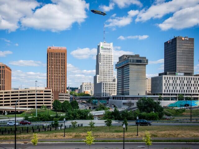 Akron celebrates significant drop in violent crime in 1st half of the ...