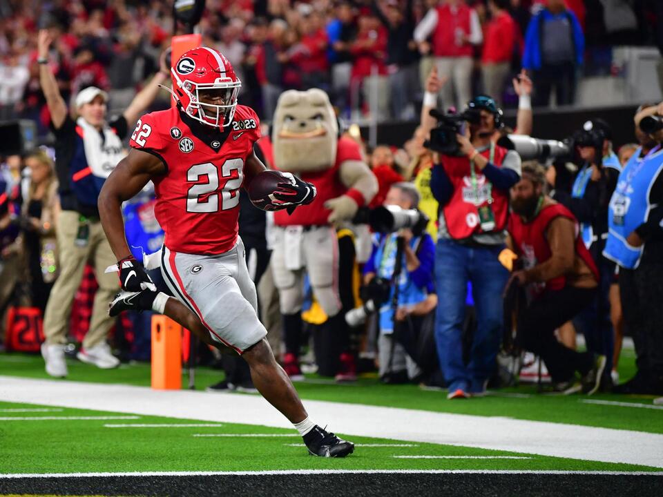 Georgia RB Branson Robinson OUT for season after practice injury Georgia RB Branson Robinson OUT for season after practice injury