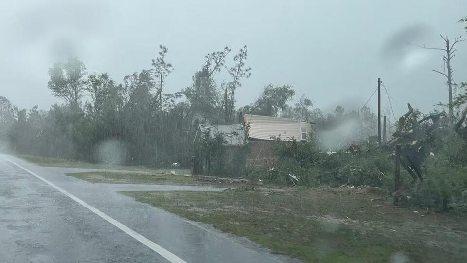 Photos: Hosford hit with tornado, Talquin Electric reports power ...
