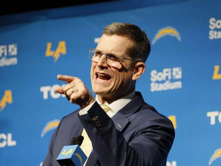 Jim Harbaugh living in RV despite landing $16M per year Los Angeles ...