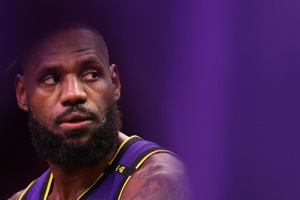 Lebron James shares presidential endorsement with 2024 election just ...