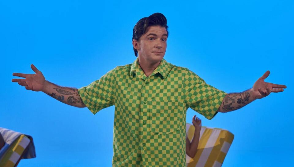 Drake Bell Says He Was 'Thrust to the World' and 'Thrown to the Wolves ...