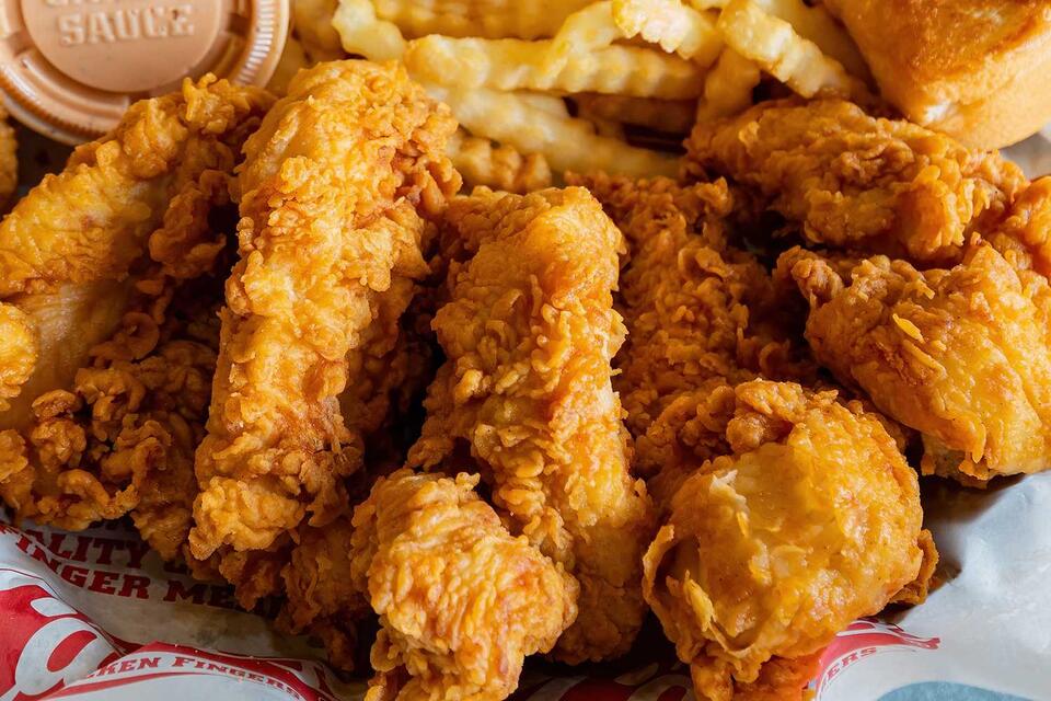 10 Best Fried Chicken Chains Ranked By Real Foodies - NewsBreak