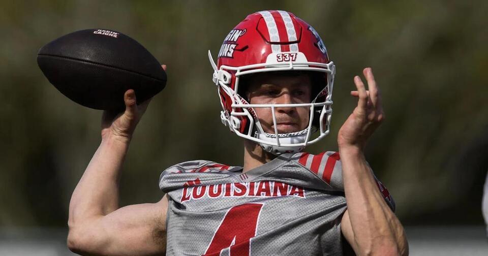 Walker Howard is enjoying football again with the Ragin' Cajuns: 'It's ...