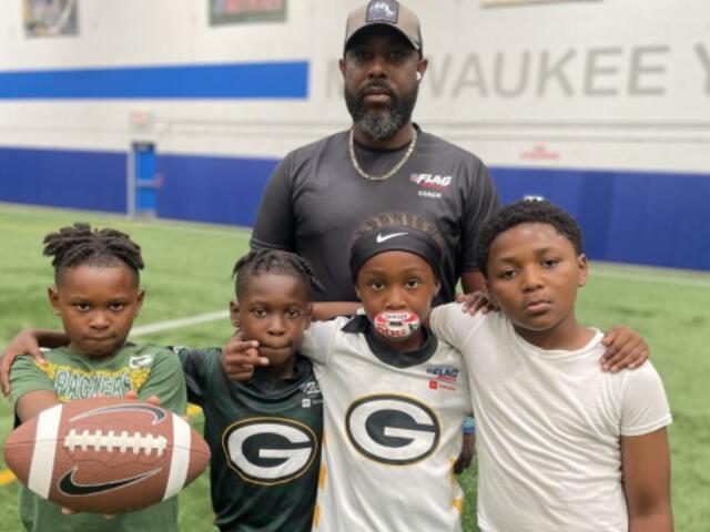 How to help a Milwaukee youth flag football team go to the national ...