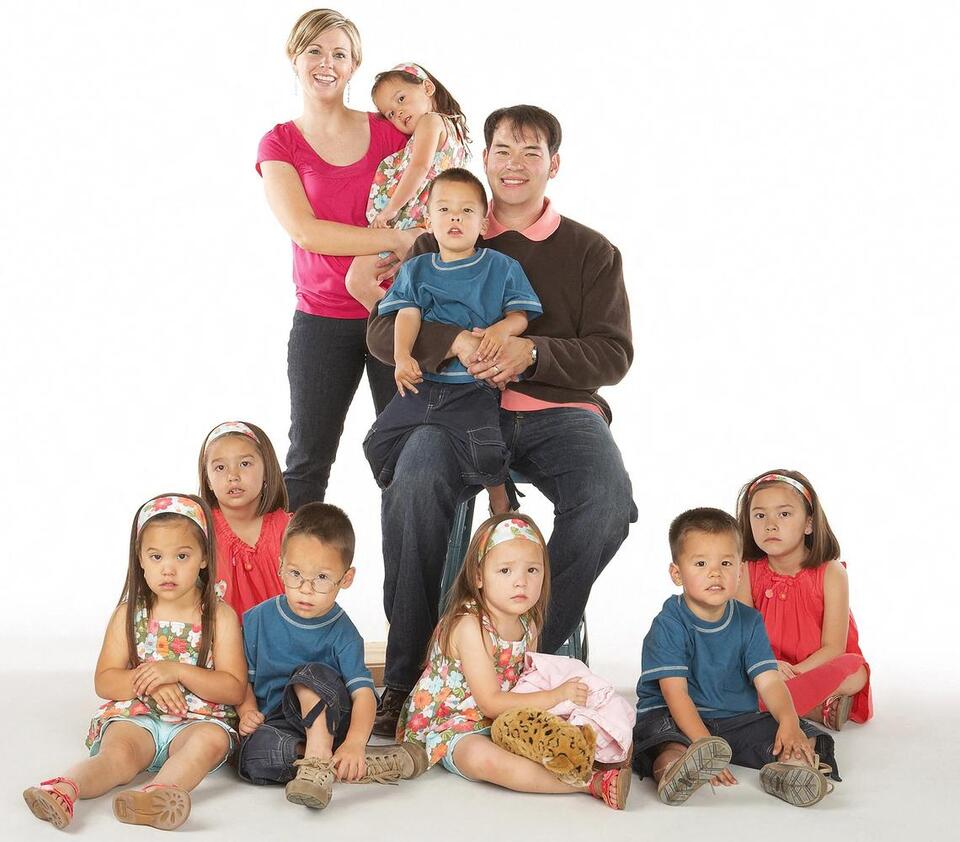 Collin Gosselin's Ups and Downs With His Estranged Siblings Over the ...