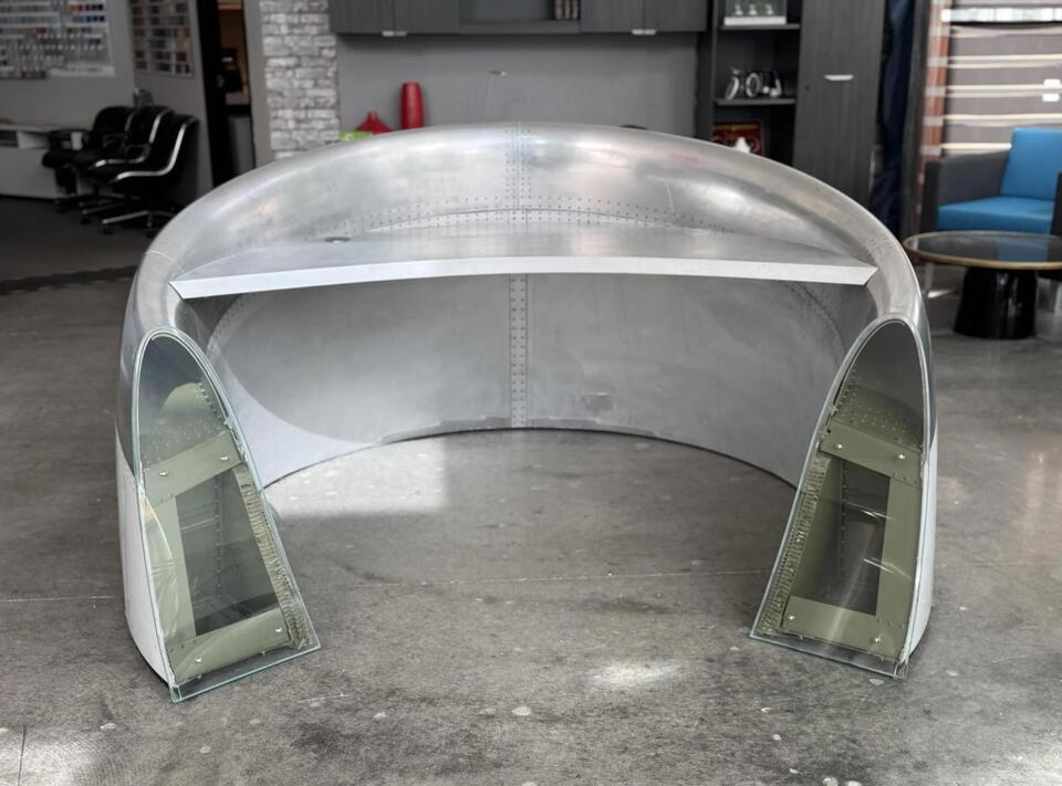 Better Than Anything At Ikea: A Douglas DC-8 Engine Cowl Desk - NewsBreak