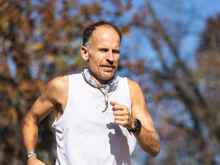 Local ultramarathon runner Harvey Lewis talks about the psychology ...