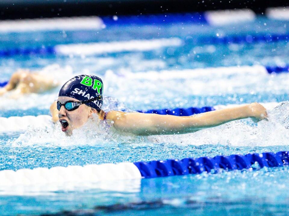 Leah Shackley, Rachel Bernhardt Swim Season Best Times At Charlotte Open