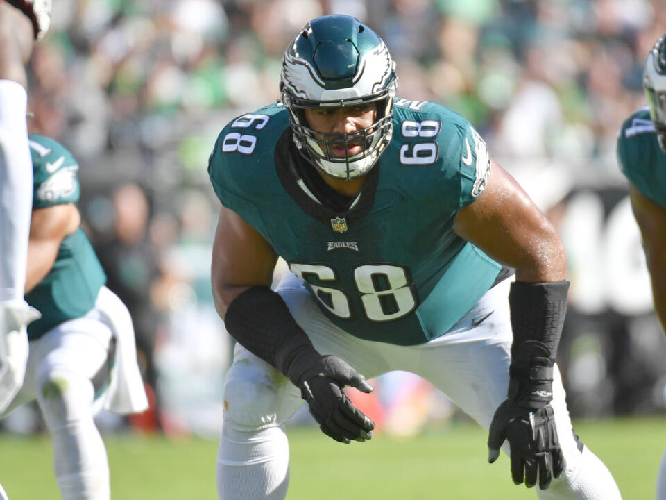 Eagles' latest signing is Jordan Mailata 2.0