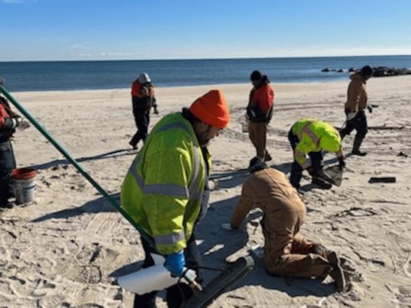 Crews collect 1,000 pounds of tar balls from New Jersey beaches