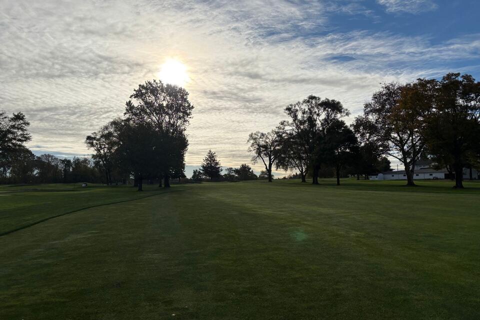 Hidden golf gem in the farmland of New Jersey - NewsBreak