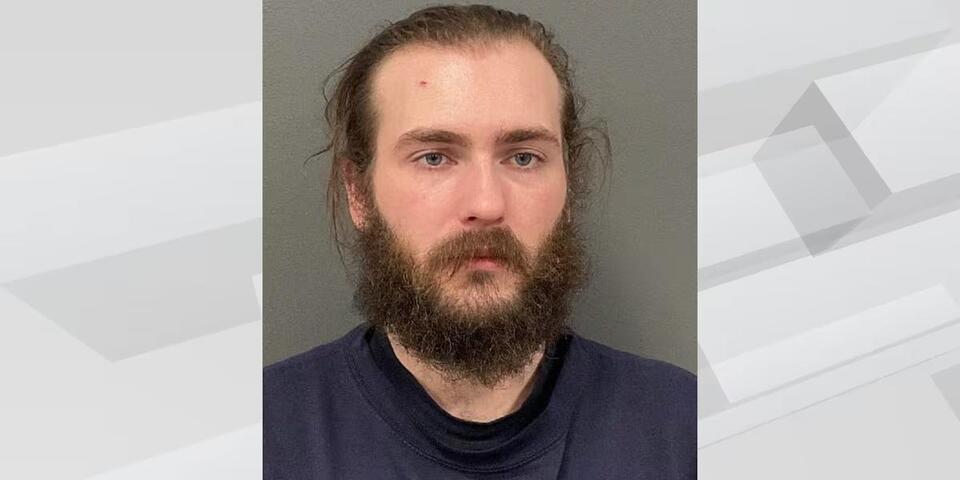 Moorhead man charged with assault, allegedly threatened victim with a ...
