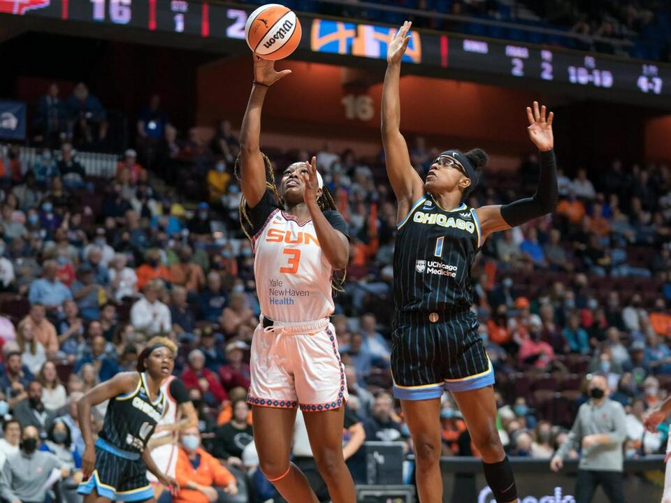 Diamond DeShields returns to basketball with a deeper calling