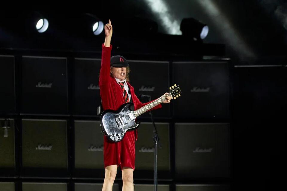 Angus Young Net Worth: AC/DC’s Guitar Dynamo and His $160 Million ...