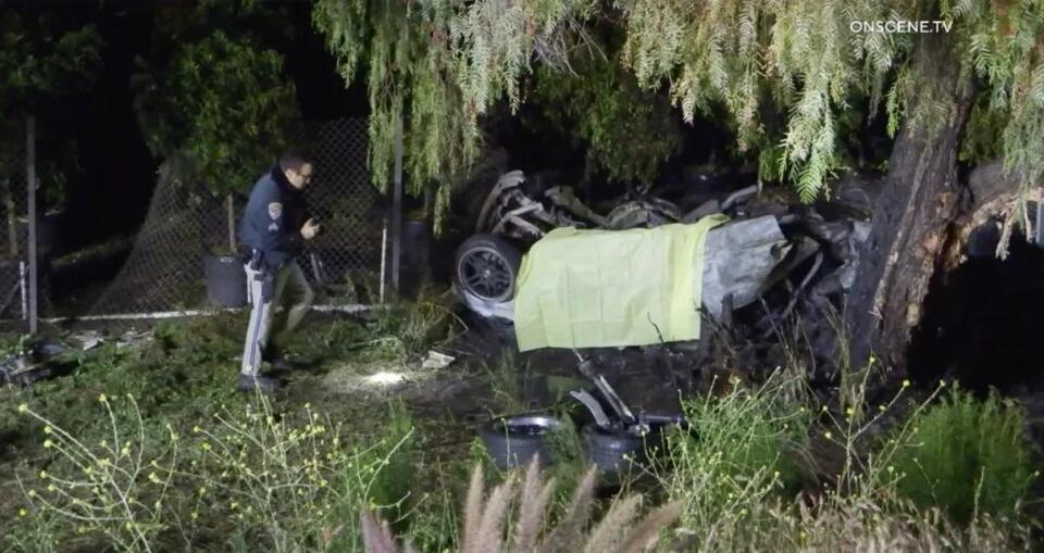 Fiery late-night crash of BMW off Interstate 8 leaves motorist dead ...