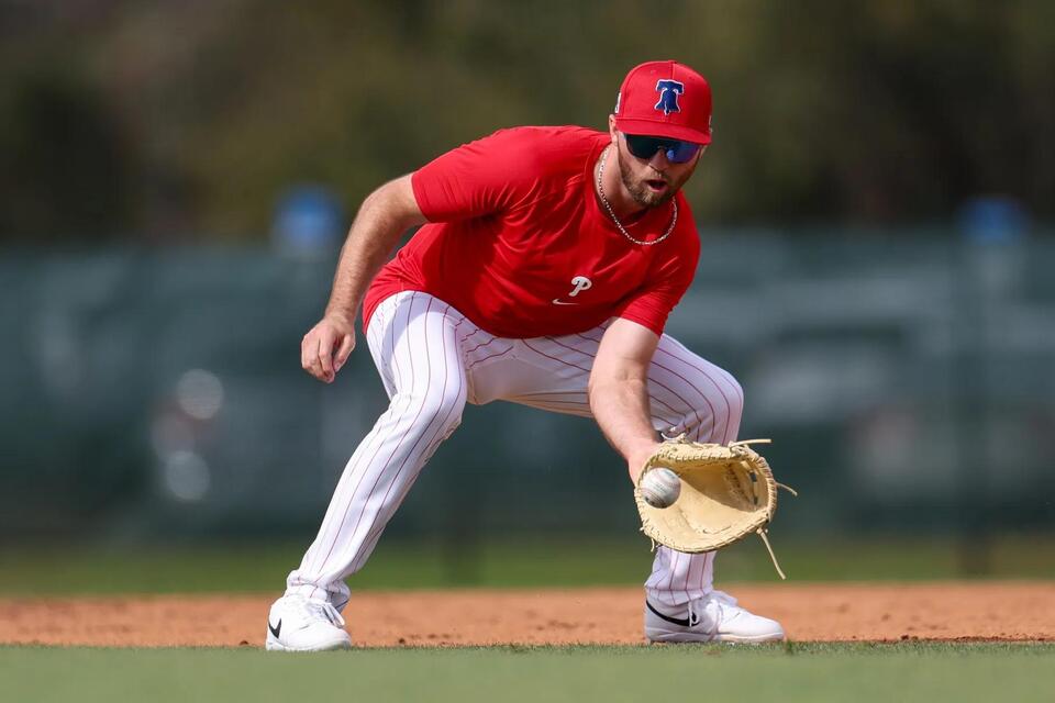 Roger Clemens and Son Share Heartwarming Father-Son Moment Ahead of ...