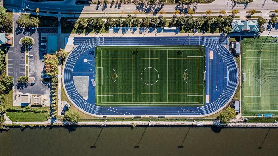 Track & Field Announces 2025 Outdoor Schedule - NewsBreak