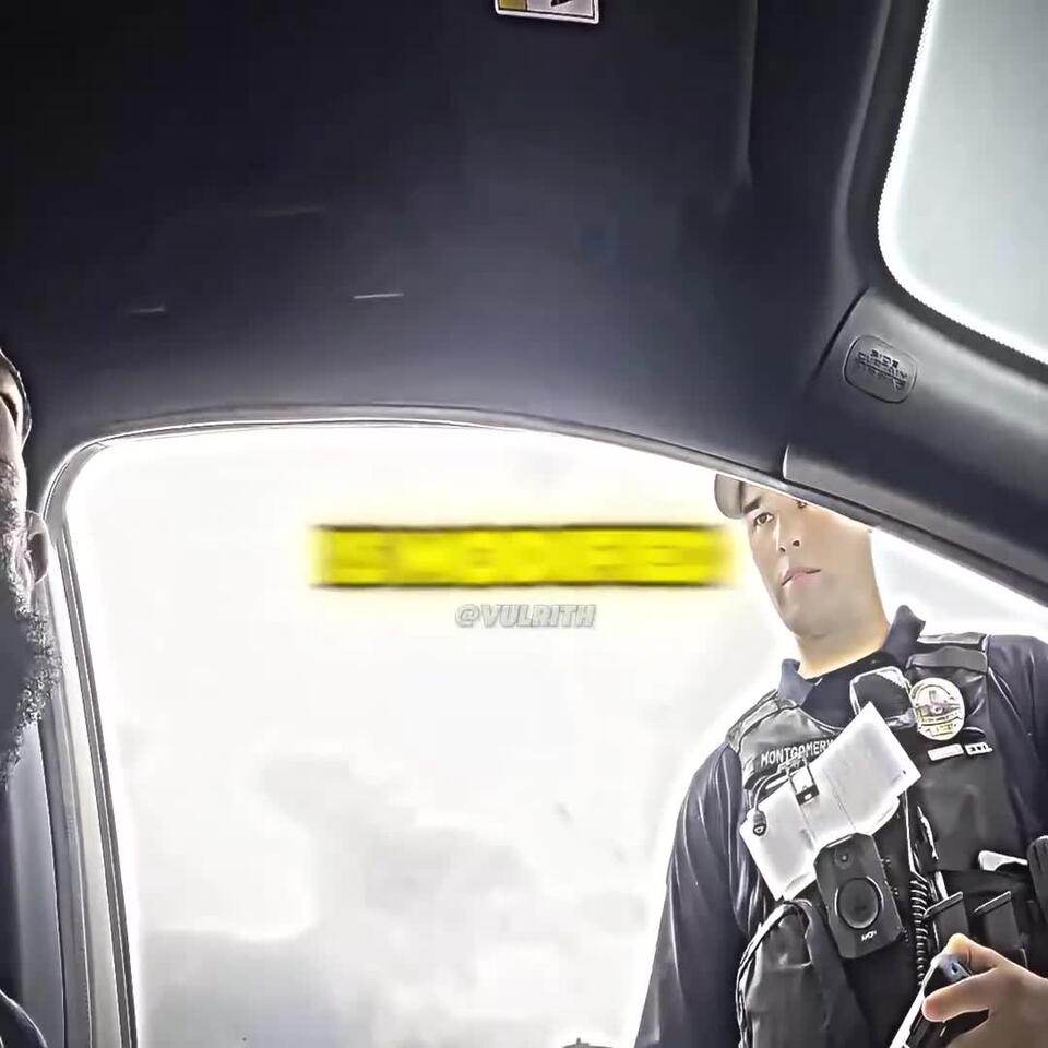 Cop Pulls Over A Silent Supercar Copsof Policeofficer Cops Policeof