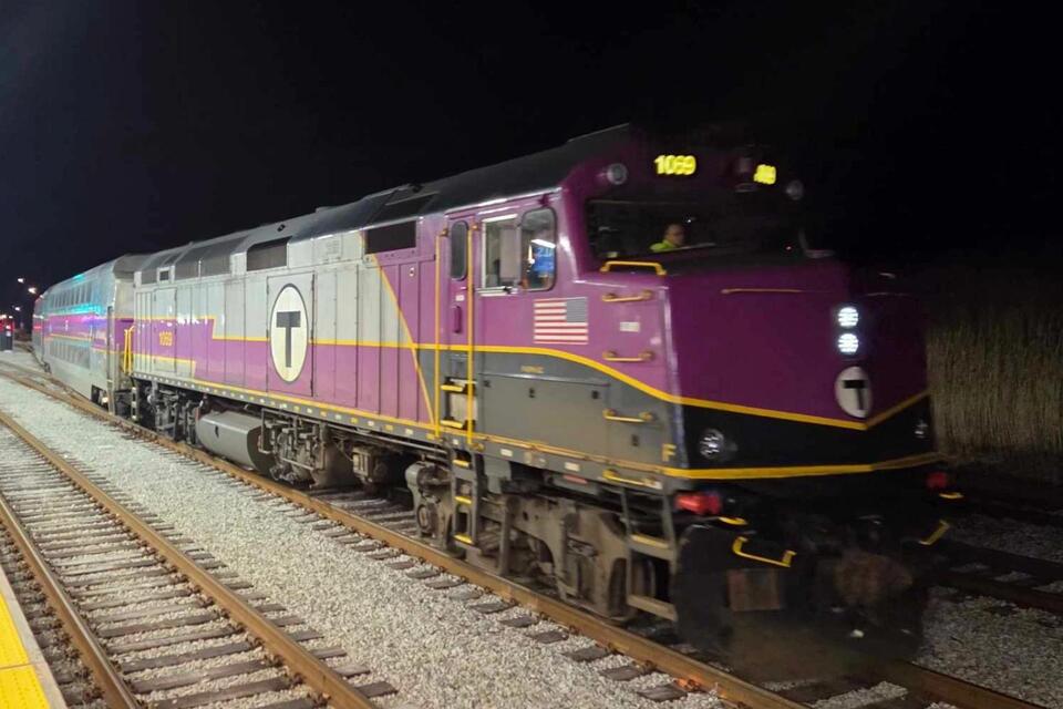 Ride the MBTA for Free on Weekend Nights - NewsBreak