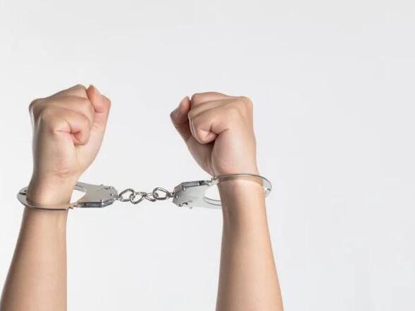 Salem Gym Teacher Charged with Child Enticement and Harmful ...