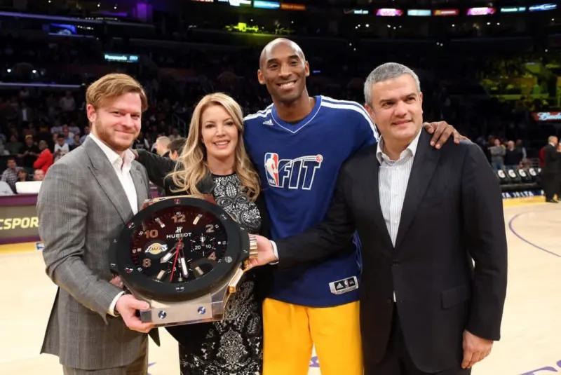 Jeanie Buss shares Kobe Bryant tribute just days after LeBron James ...