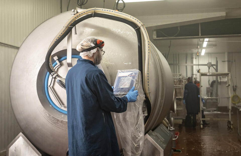 Meat Processing Equipment Spared in Latest Metals Tariff Expansion ...