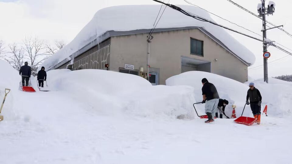 Heavy snow in northern Japan blocks roads and causes dozens of deaths ...