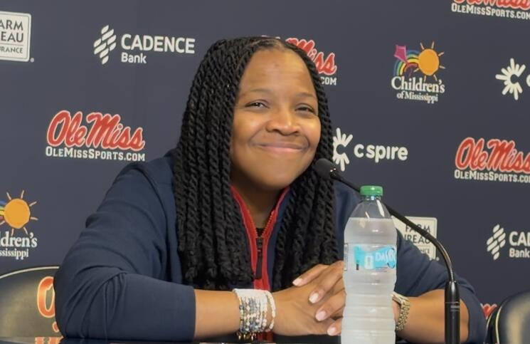 Ole Miss' Coach Yo Reacts to Postgame Handshake Blow-By from Lady Vols ...