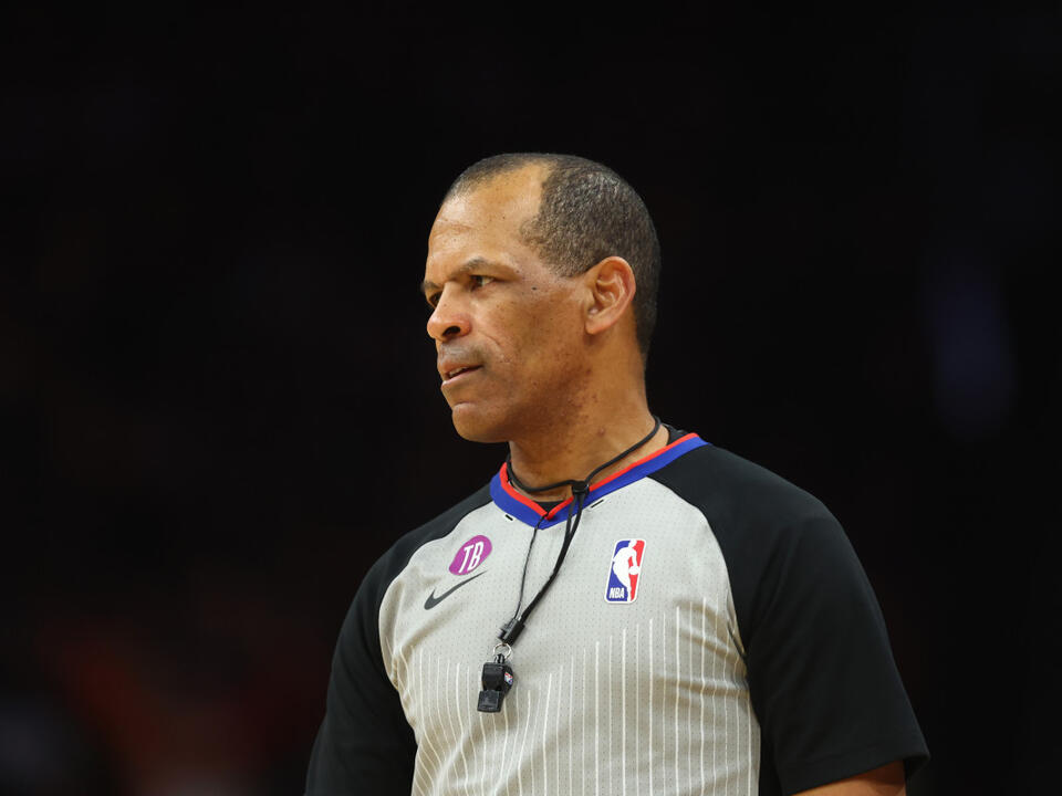 NBA Referees Get Drowned In Boos After NBA Corrects Their Mistake ...