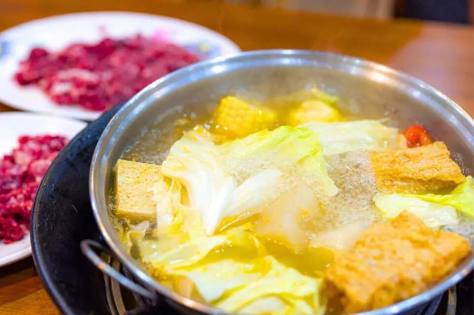 Loveland, Colorado Getting First ‘Urban Hot Pot’ Restaurant - NewsBreak