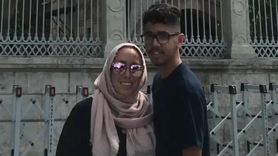 Mother of slain student, Nicolas Elizalde, sues Philly School District ...