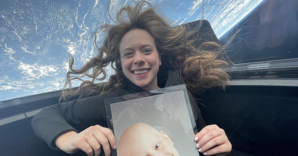 Pediatric Cancer Survivor Hayley Arceneaux, 34, Celebrates 5 Years ...