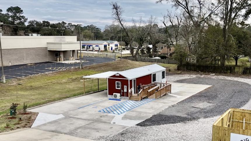 Brothers open a ‘farm-to-boil’ crawfish drive-thru in Lafayette just in ...