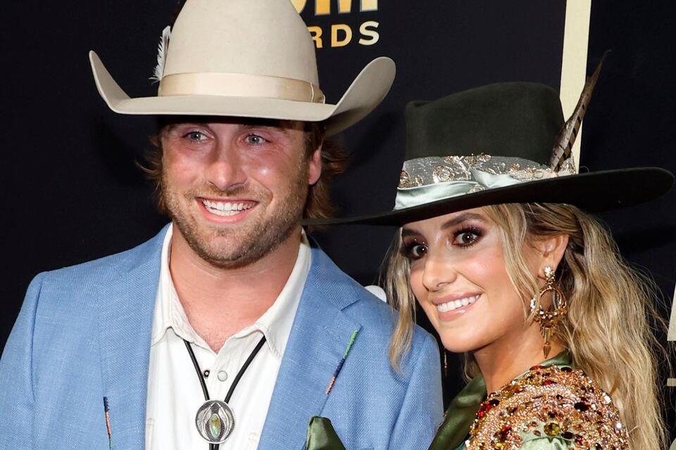 BREAKING: Lainey Wilson Is Married! All About Her Wedding to Devlin ...