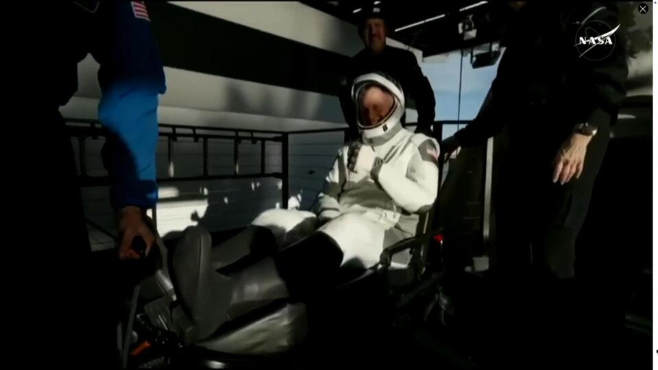 NASA astronauts Butch Wilmore and Suni Williams return to Earth after 9 months stuck in space ...