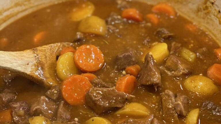 Old-Fashioned Beef Stew – A Hearty, Slow-Simmered Classic Just Like ...